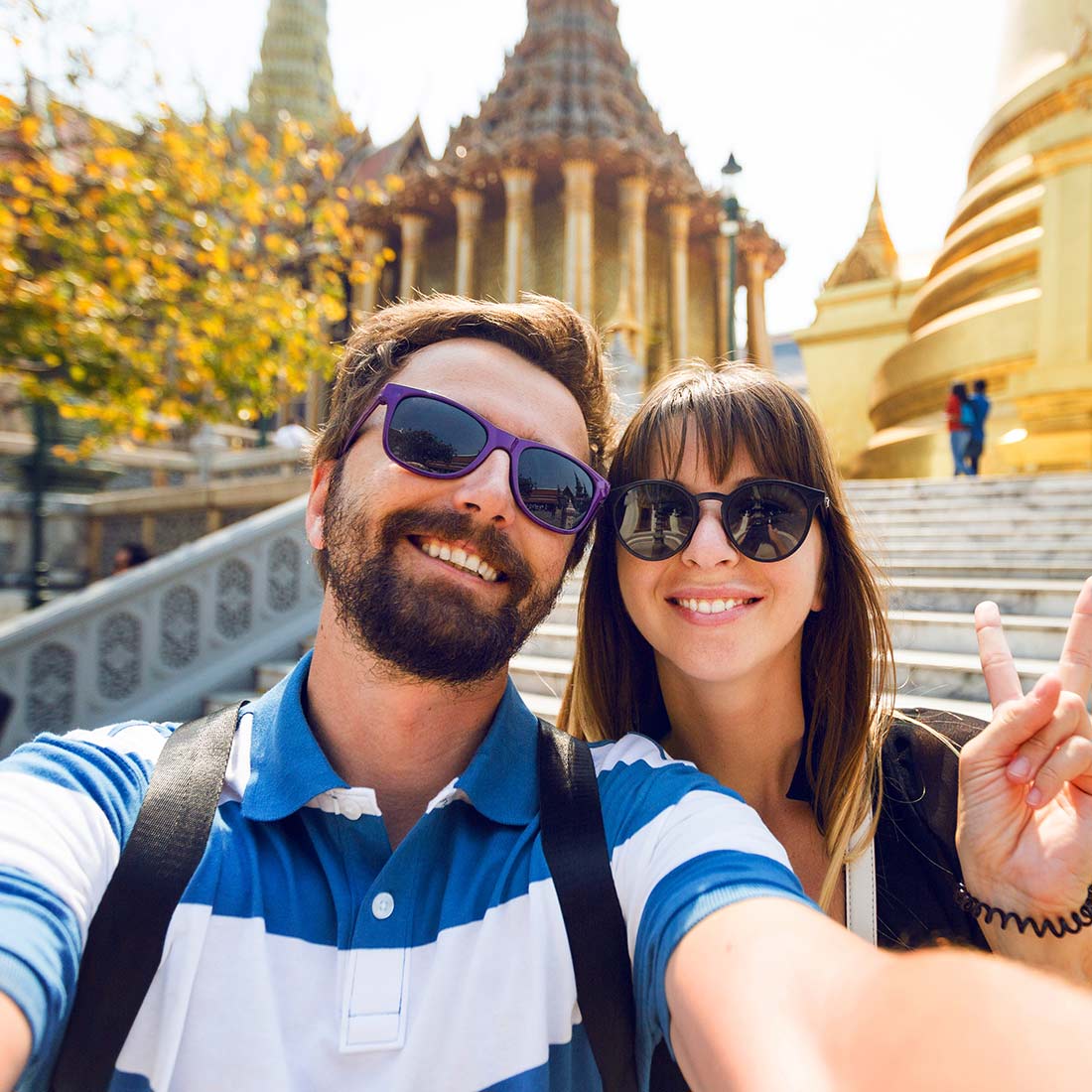 DeCollinzBid – A one stop travel shop